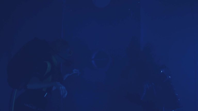 My favorite female scuba fight! - Part 1 - (HD) - Frogwoman Org