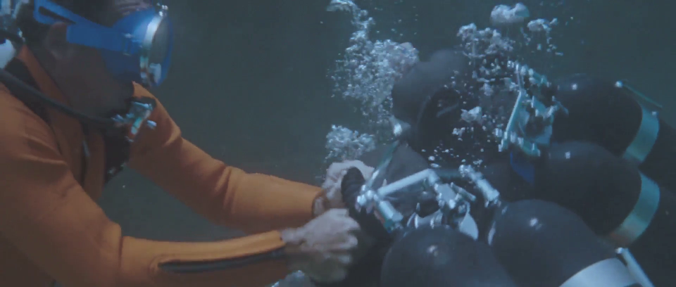 The EPIC final scuba battle - Part 1 - Frogwoman Org