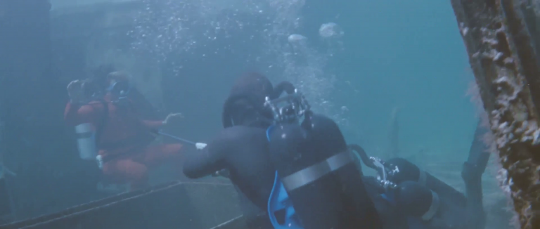 The EPIC final scuba battle - Part 1 - Frogwoman Org