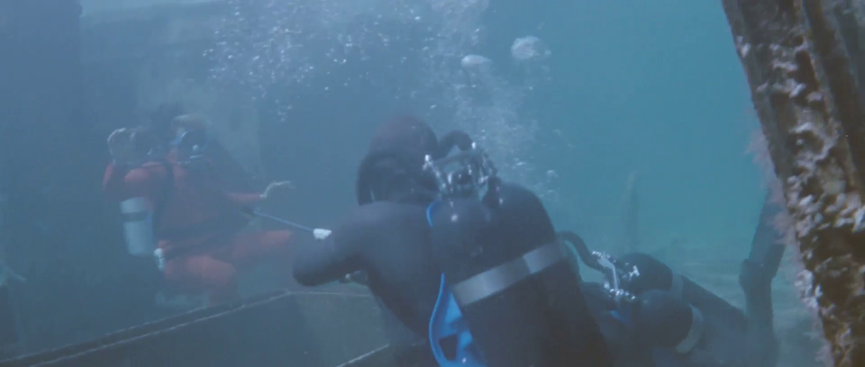 The EPIC final scuba battle - Part 1 - Frogwoman Org