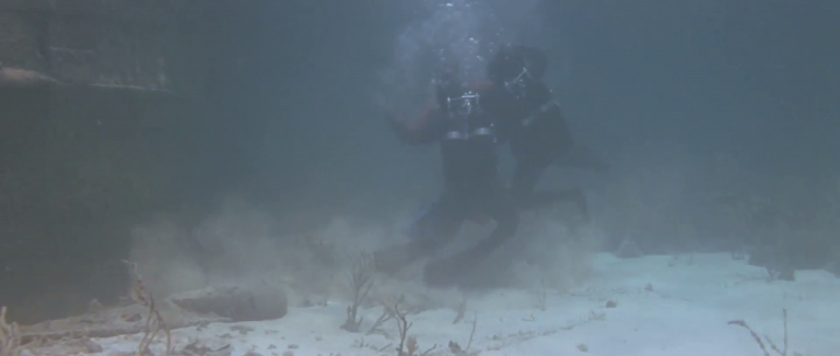 The EPIC final scuba battle - Part 1 - Frogwoman Org