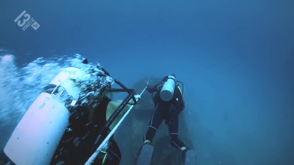 Frogwoman Org - Page 20 of 38 - Female scuba divers in action ...