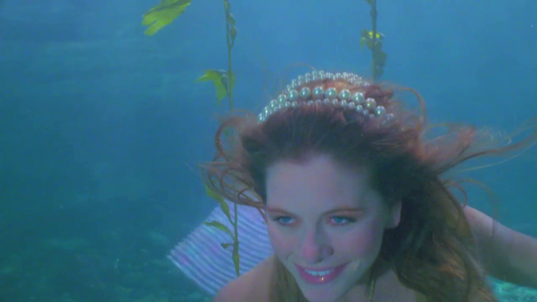 Pamela Anderson, a guy and a mermaid [female Baywatch Scuba scenes in ...