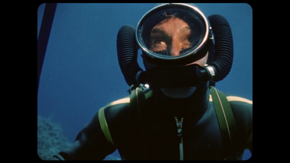 Frogwoman Org - Page 13 of 77 - Female scuba divers in action ...