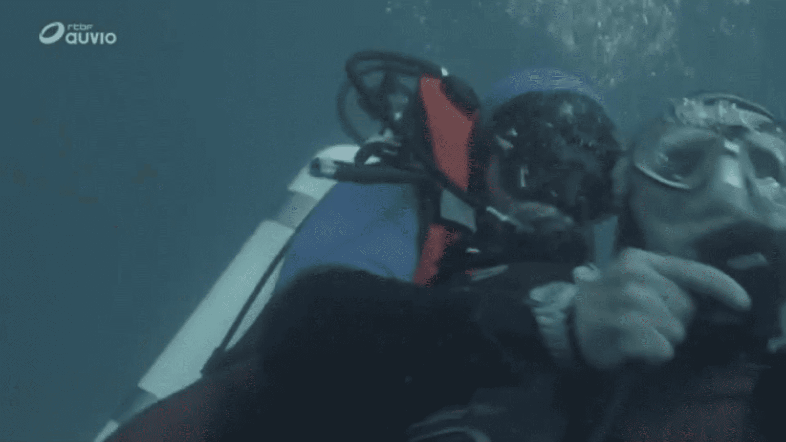 Frogwoman Org - Female scuba divers in action, including scuba fights ...