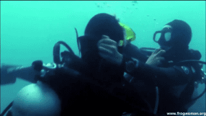 Scuba villainess VS female police diver! [Scuba fight][Blog exclusive ...