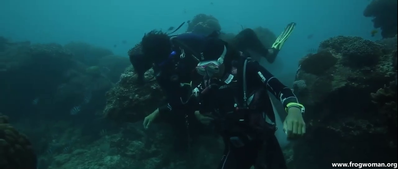 Ddd_male diver drowns female diver_scuba edit.mp4-00001 - Frogwoman Org