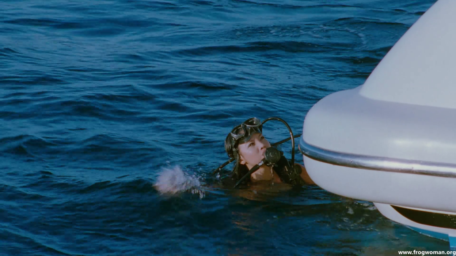 Frogwoman Org - Female scuba divers in action, including scuba fights ...