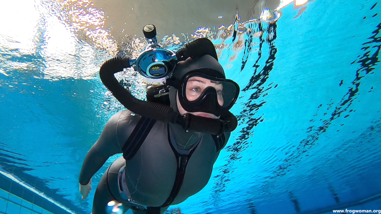 Frogwoman Org - Female scuba divers in action, including scuba fights ...