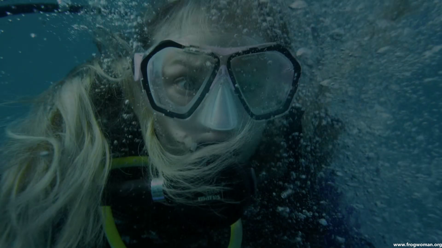 Frogwoman Org - Female scuba divers in action, including scuba fights ...