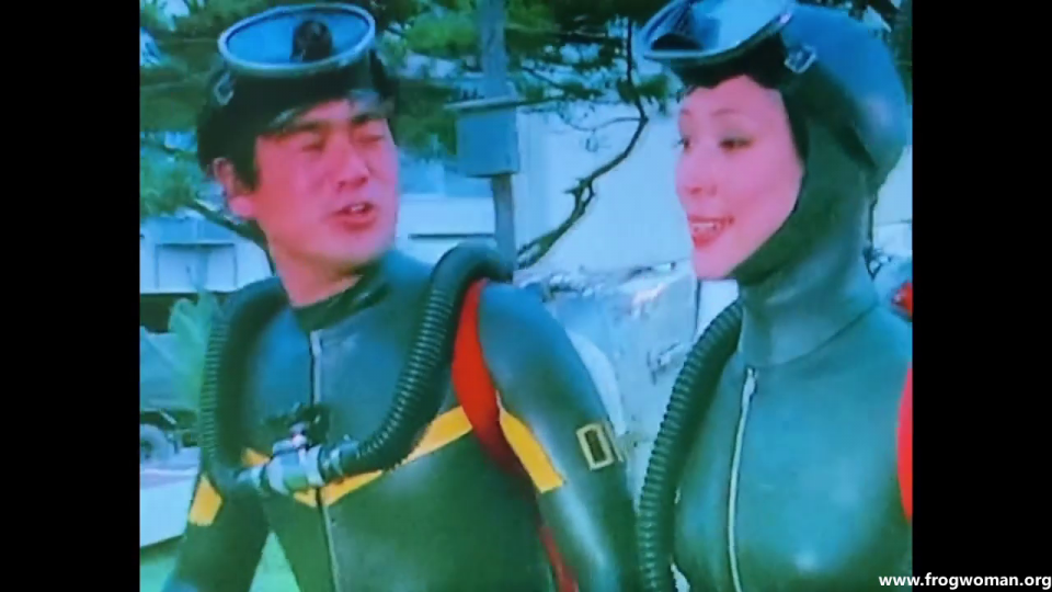 Japanese rubber frogwoman_mystery.mp4-00002 - Frogwoman Org
